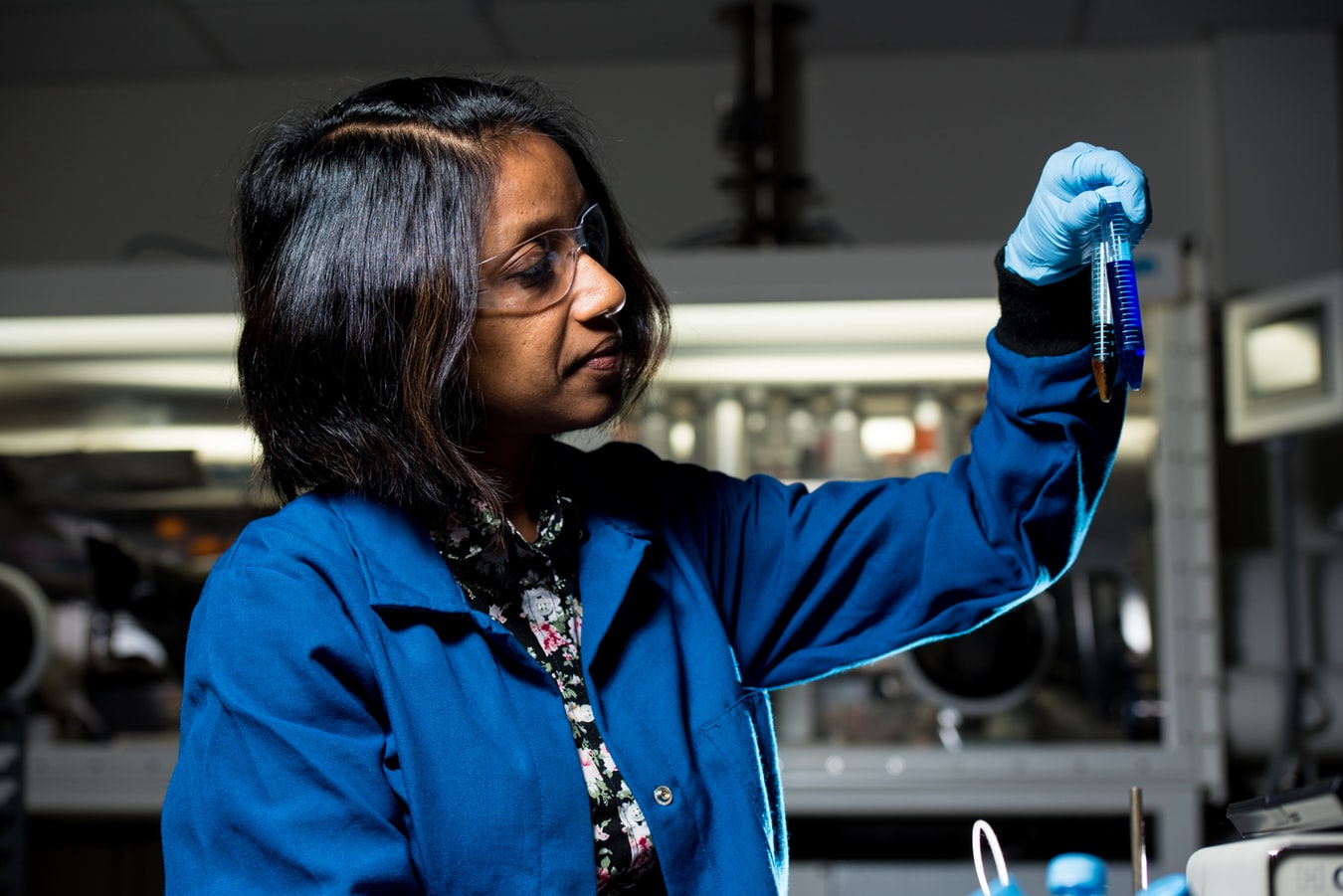 Dakar : L’Oréal et l’Unesco célèbrent les femmes scientifiques d ...